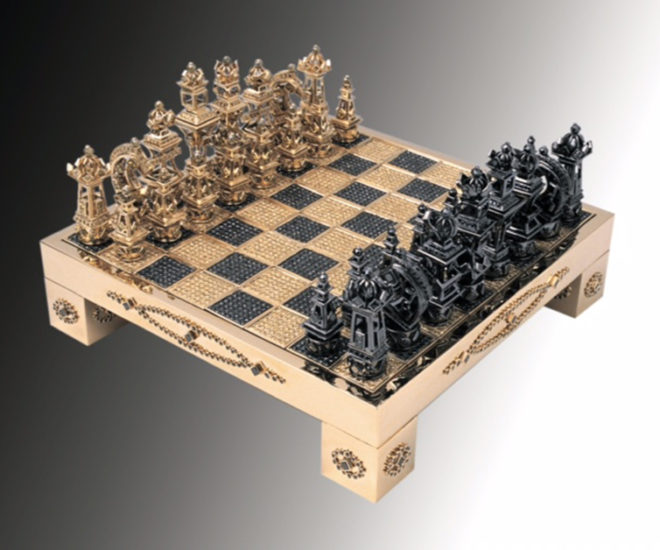 Extreme Extravagance: 18k Solid Gold Chess Set