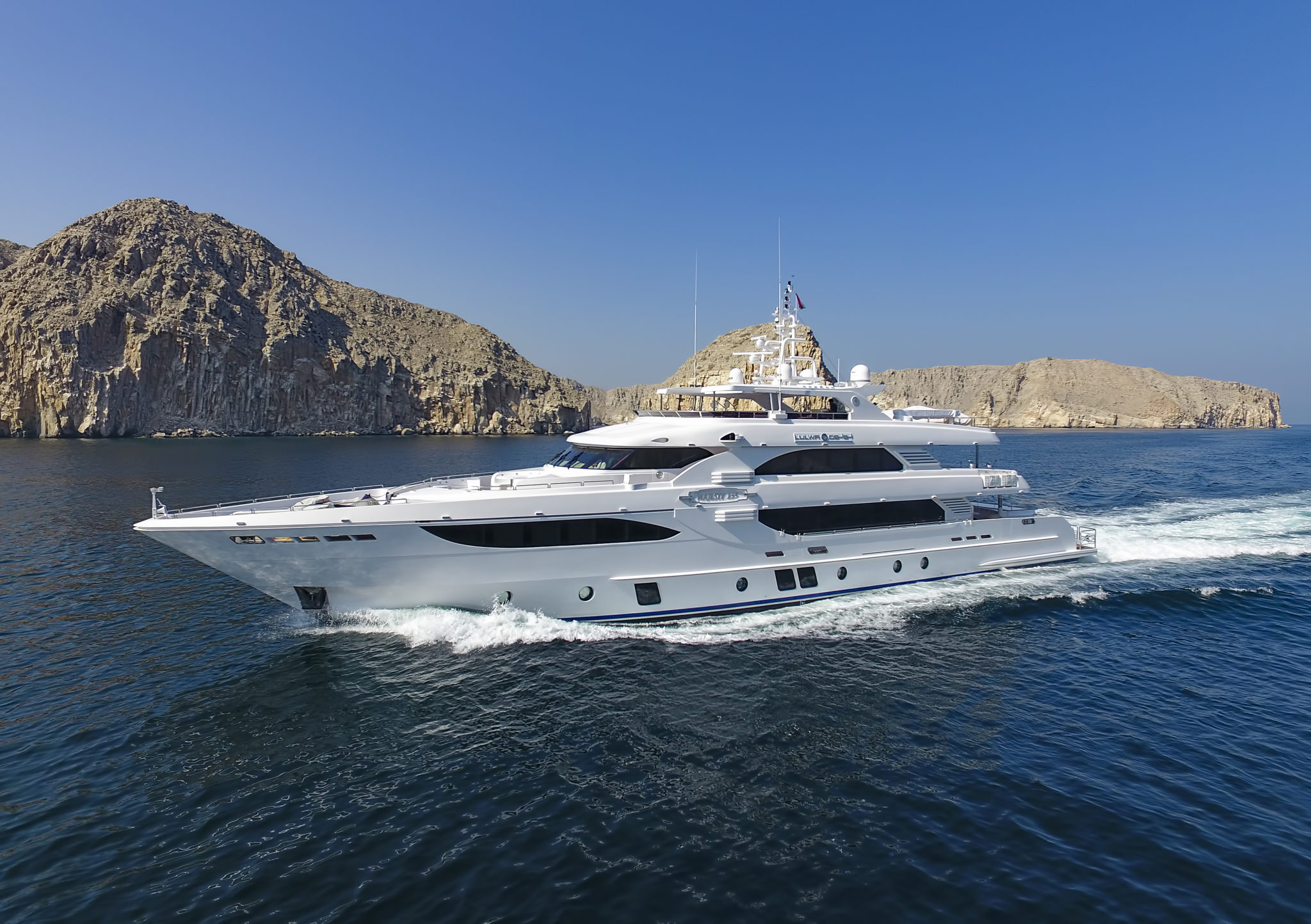 Majesty 135 Superyacht Has a New Owner