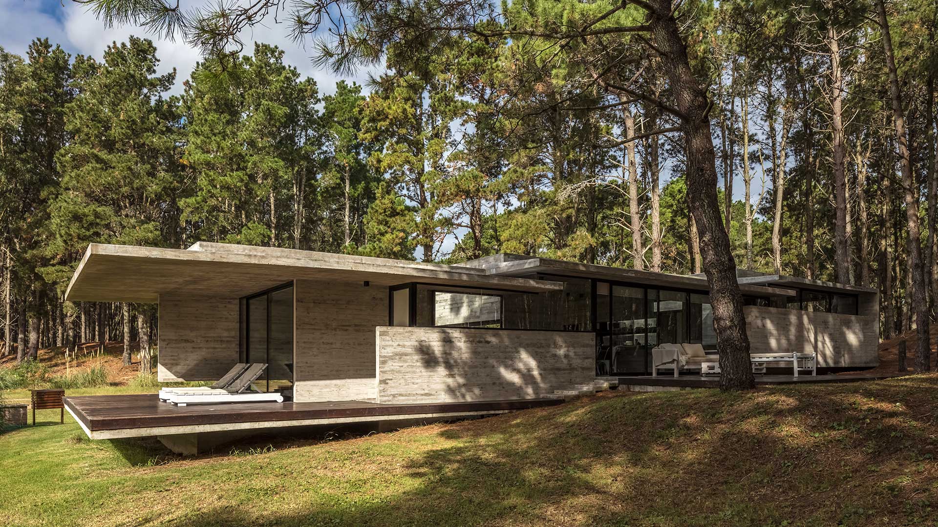 A True Luxury Forest Cabin - The Forest House, La Costa, Argentina