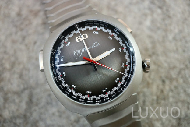 Moser Streamliner Flyback Chronograph, the brand's first luxury sports ...