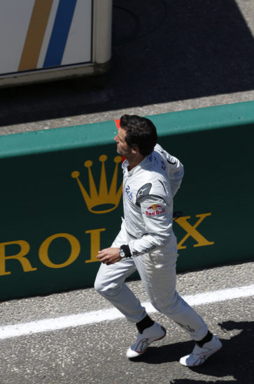 The Rolex Testimonee Roundtable with Motorsports Legends - LUXUO