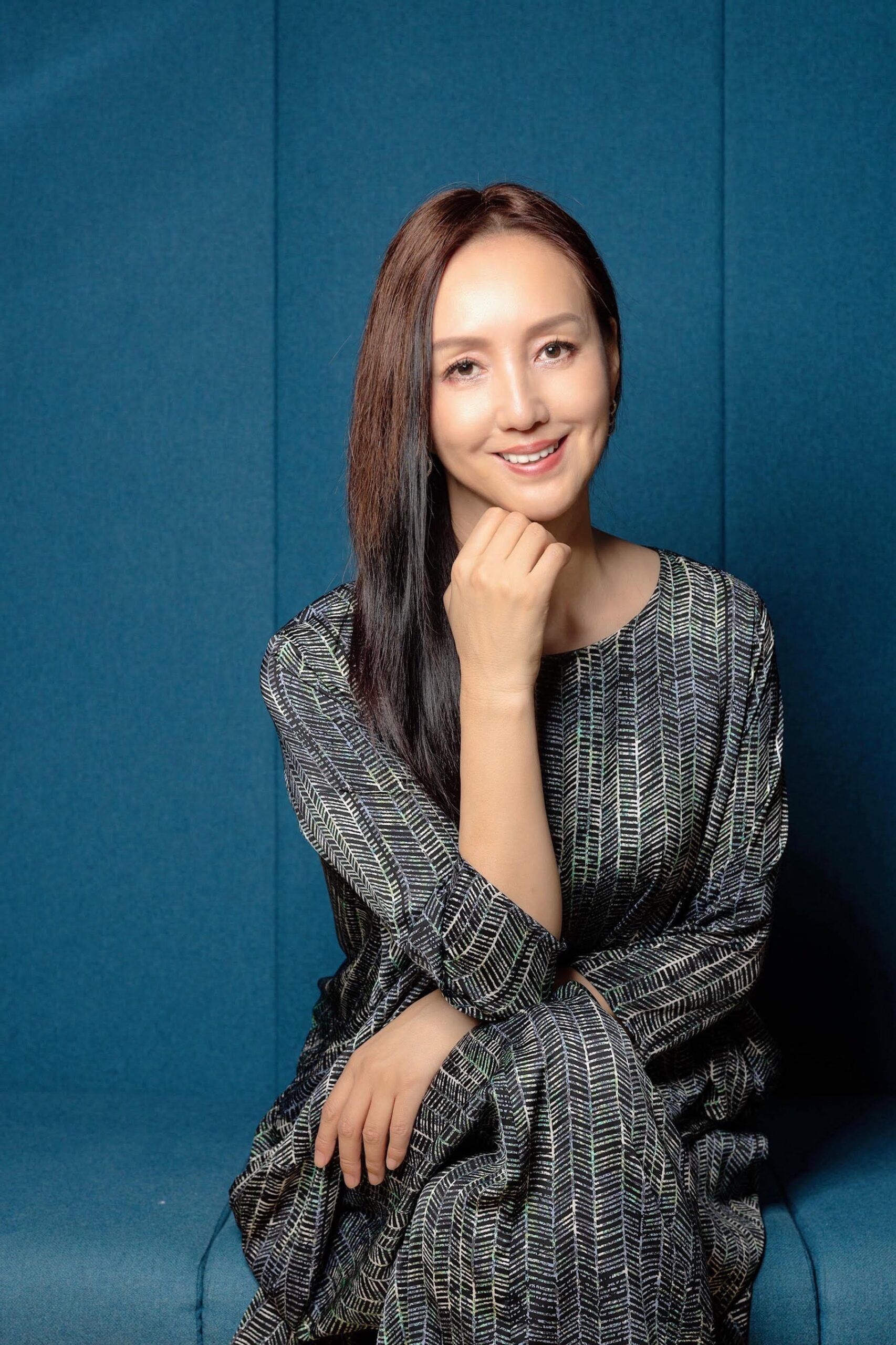 Grace Zhou: The PR Maven Behind The Success of Raffles Public Relations - LUXUO